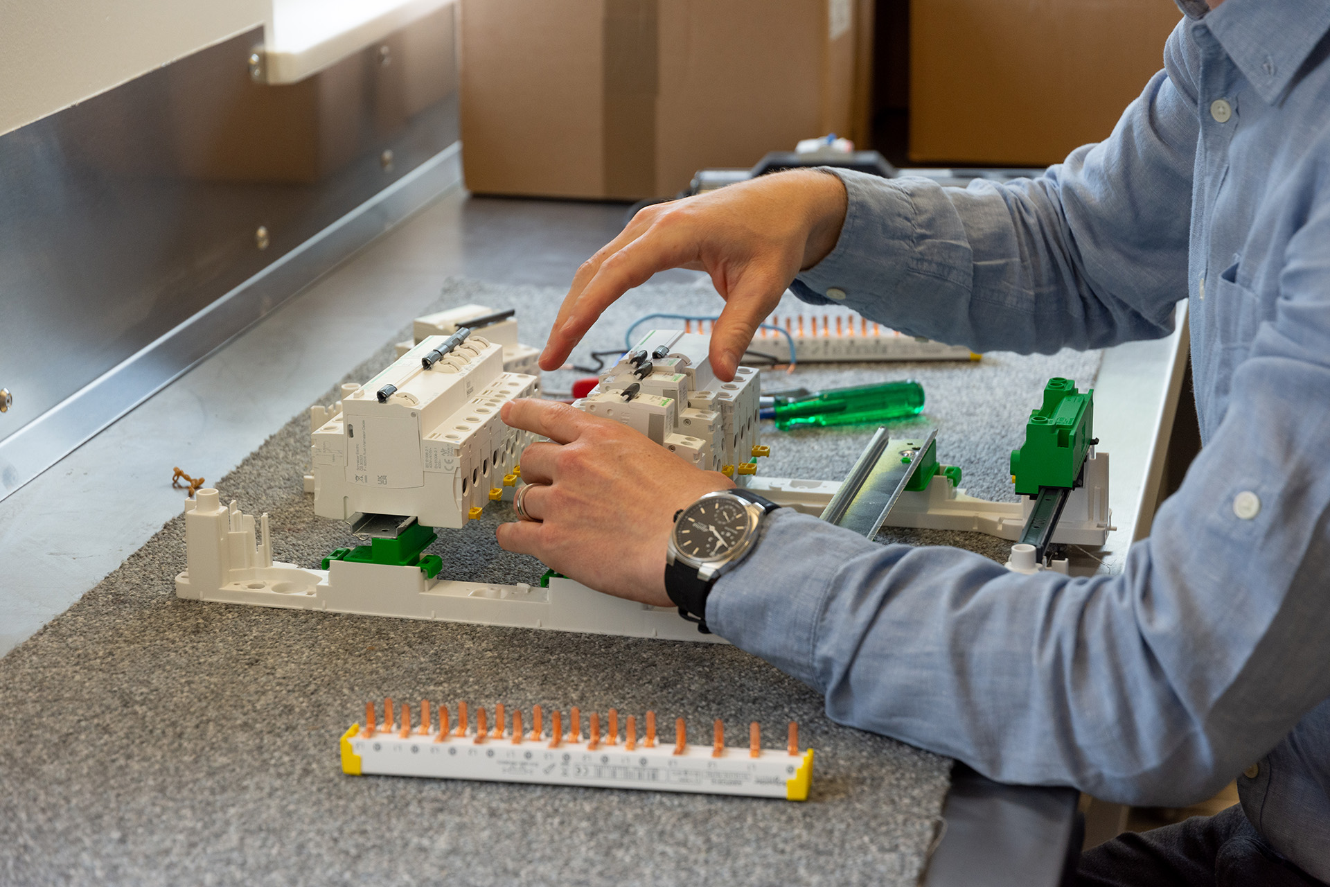 Traitement de surface eloxage brunissage noircissage granges sierre ...