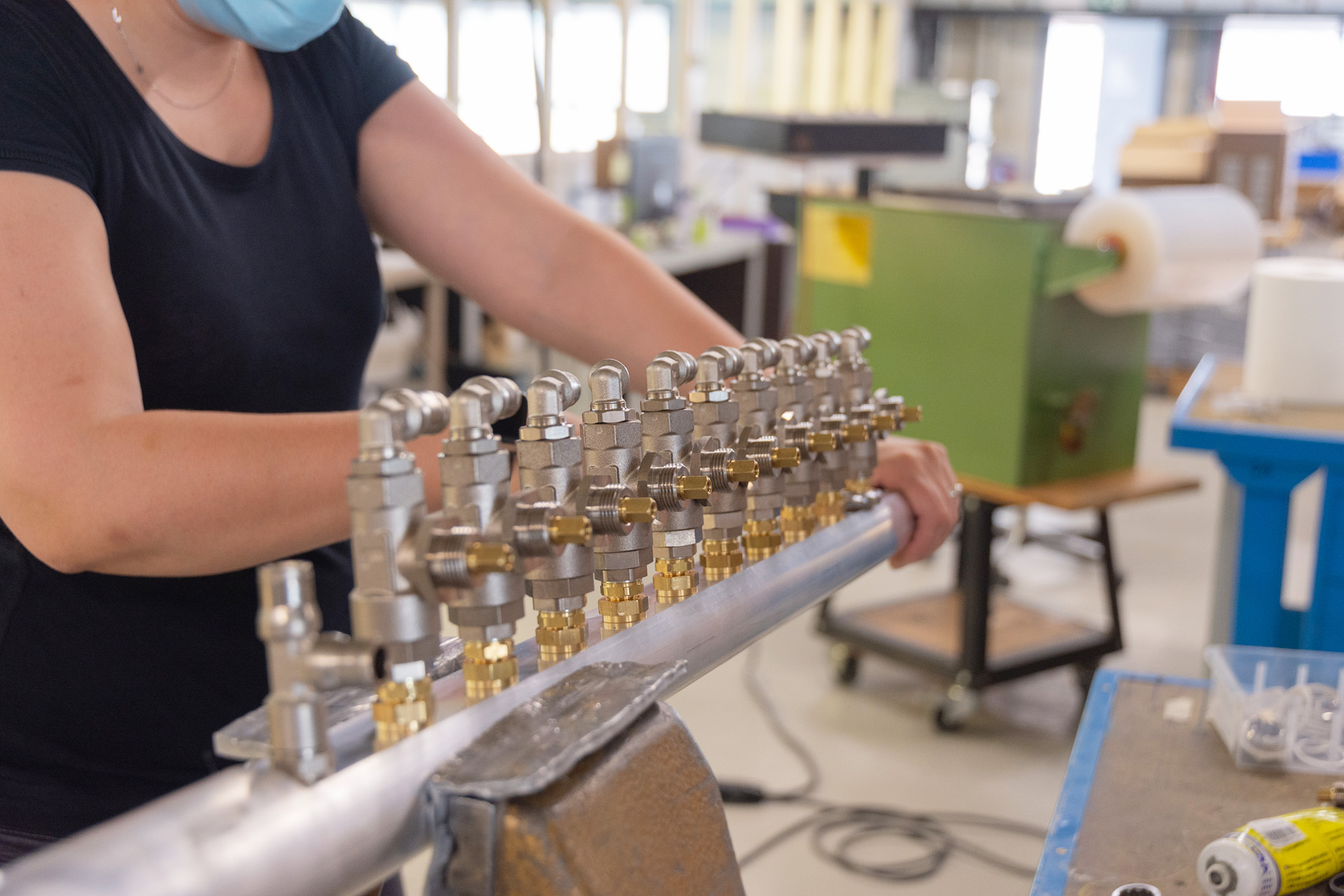 Traitement de surface eloxage brunissage noircissage granges sierre ...